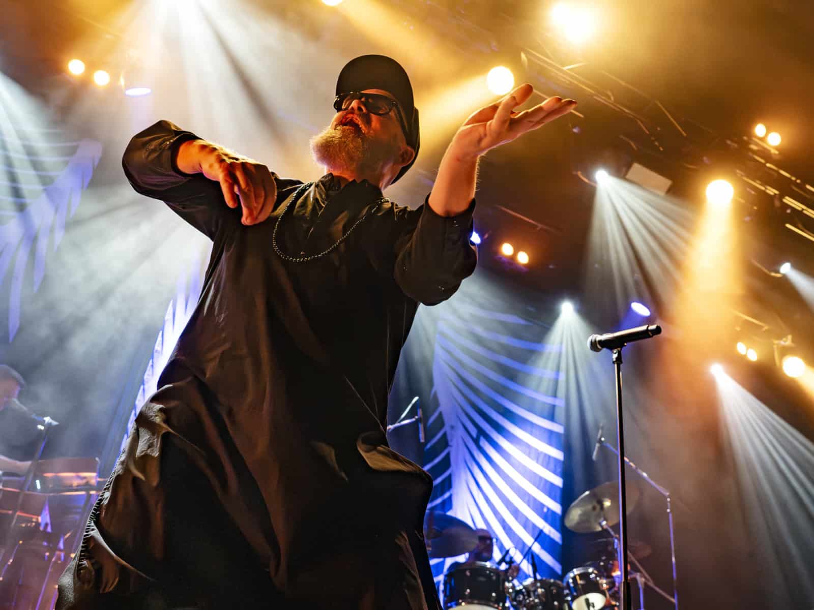 Intelligent rock med øl; Baal i Amager Bio baal